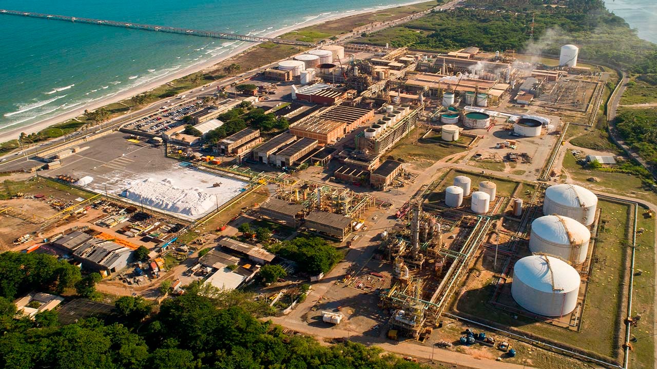Após 50 anos de mineração e desastre ambiental em Maceió, Braskem ...